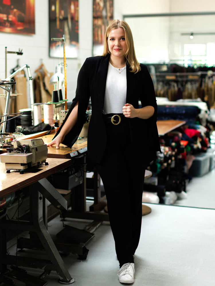 MEET OUR TEAM – Lisa Barron